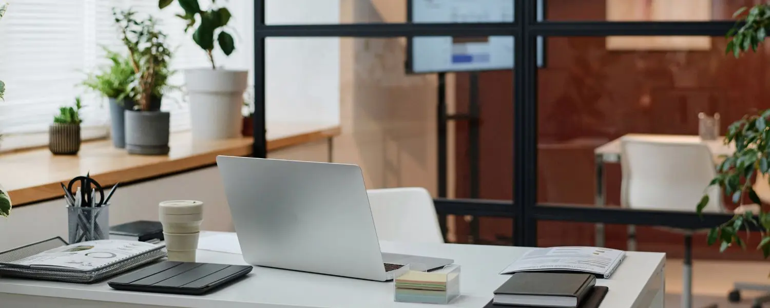 Hybrid Workplace Solutions That Make Returning to the Office Seamless